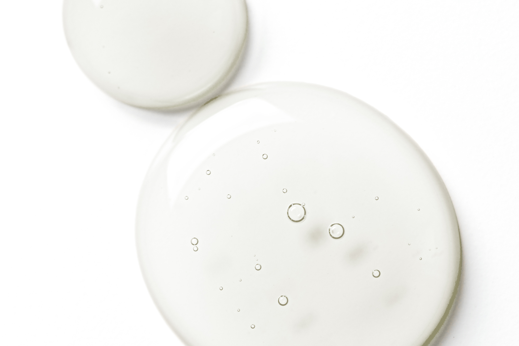 Retinol vs. Retinal: How to Pick the Right Retinoid for Your Skin